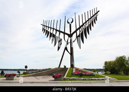 large outdoor sculpture spirit catcher Barrie Stock Photo - Alamy
