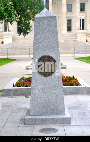 Kansas Veteran Memorial State Capitol Topeka Kansas Stock Photo - Alamy