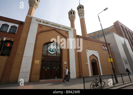 East London Mosque Muslim Centre in Whitechapel Road East London E1 ...