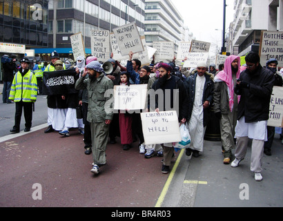 Demonstrators protest over publication of the Danish Prophet Muhammad ...