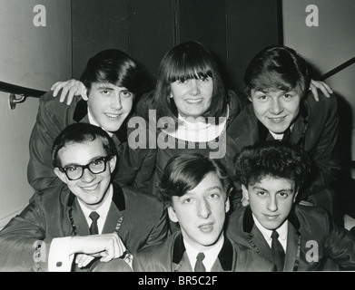THE APPLEJACKS UK pop group in 1964. From left: Martin Baggot, Don ...
