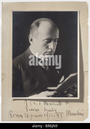 Benito Mussolini., A presentation photo with dedication and autograph ...