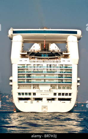The stern of the Princess Cruises Cruise Ship 'Star Princess' in port ...