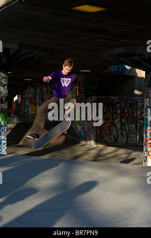 Skateboarder, Nick Foulds, performing below the Royal Festival hall on ...