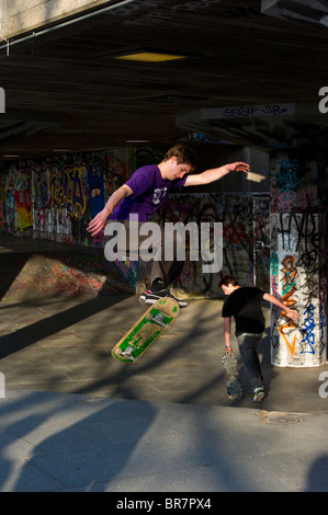 Skateboarder, Nick Foulds, performing below the Royal Festival hall on ...