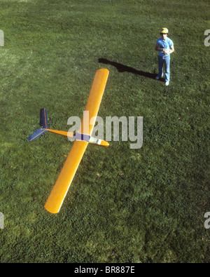 Teen boy fly radio controlled model sailplane plane toy skill sky wing ...