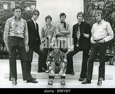 AMEN CORNER - UK pop group in 1968 with Andy Fairweather-Low lead ...