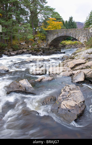 The Falls of Dochart and old stone bridge, Killin, Loch Lomond and the ...