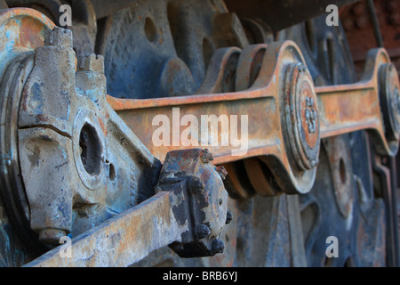 Steam train drive wheel and side rods Stock Photo - Alamy