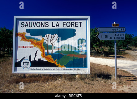 feux interdits. Fires prohibited sign. France Stock Photo - Alamy