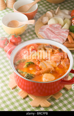 Tomato cheese nabe Stock Photo - Alamy