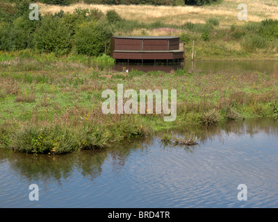Hide for birdwatching at RSPB Sandwell Valley at Forge Mill Lake local ...