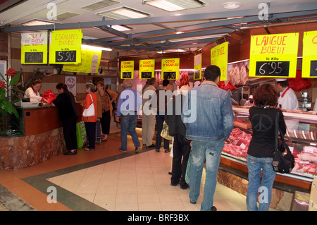 meat on display in a butchers shop Stock Photo - Alamy