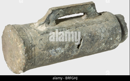 A 16th century breech loading German cannon Stock Photo - Alamy