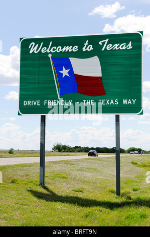 Texas state line sign marker Stock Photo - Alamy