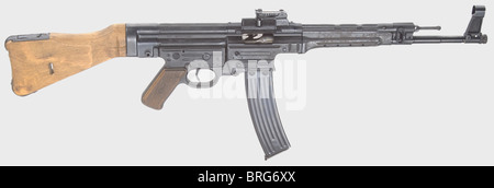 A Sturmgewehr / assault rifle mod. 44 (MP 44 or StG 44), code "wj 45 ...
