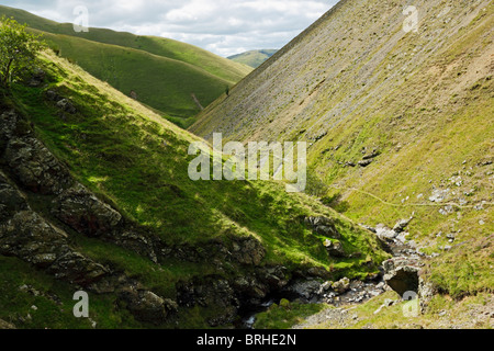 Uldale Head near Carlingill in the Howgill Fells, Yorkshire Dales ...