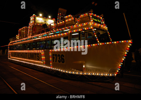Blackpool illuminated trams Stock Photo - Alamy