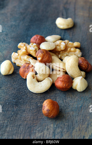 Mix nuts - almonds, cashews hazelnuts walnuts Stock Photo - Alamy