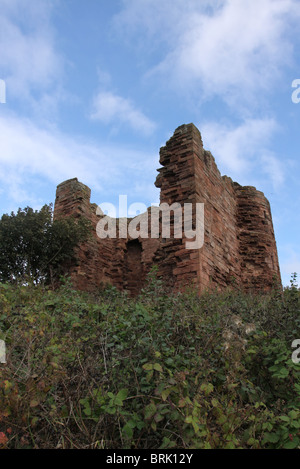 Ruins of Macduff castle Fife Scotland April 2015 Stock Photo - Alamy