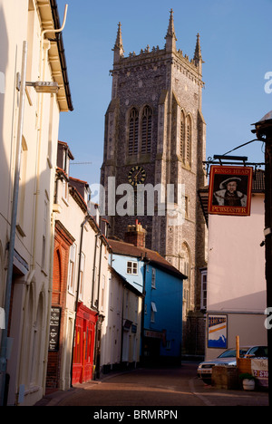 The Kings Head pub sign in Barnet High Street Stock Photo - Alamy