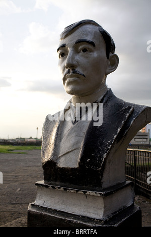Bust of Jose Rizal Stock Photo - Alamy