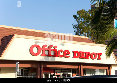 Office Depot Store front Stock Photo - Alamy