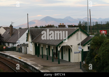 Plockton Railway Station Scotland October 2010 Stock Photo: 31881097 ...