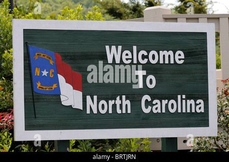 Welcome to North Carolina road sign Stock Photo - Alamy
