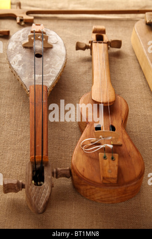 Rabel instrumento musical pasiego Cantabria España Rabel musical ...