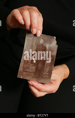 Private Harry Farr who was shot for cowardice near the Somme in 1916 ...