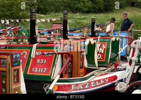 Narrowboat sign and painted livery Stock Photo - Alamy