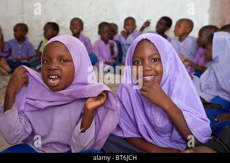 Jambiani, Zanzibar, Tanzania. Muslim Schoolgirls Stock Photo - Alamy