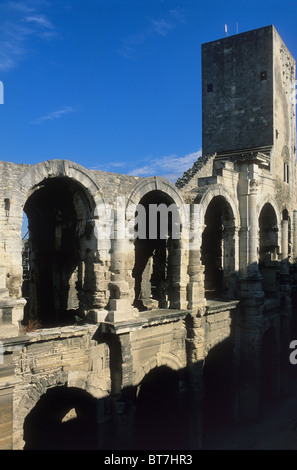Roman amphitheatre & bullring at Arles Stock Photo - Alamy