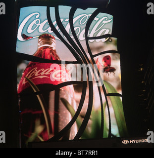 Coca-Cola's illuminated high-tech sign in Times Square in New York ...