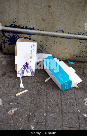fast food litter packaging wrappers Macdonald's burgers litter bin ...