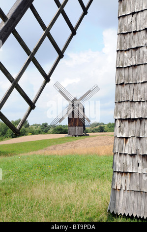 Original Post Mill from late 18th century (1773), The Folk Architecture ...