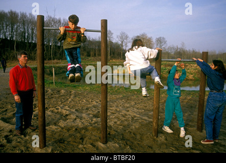French Basque people, father and daughter, child, little girl, girl ...