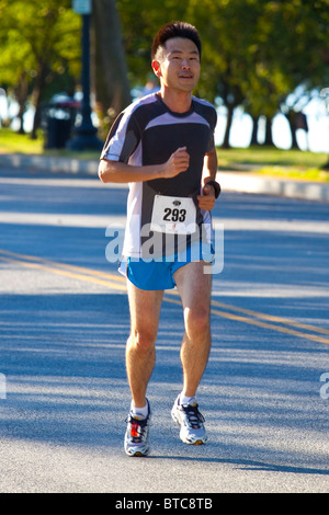 Marathon running race Stock Photo - Alamy