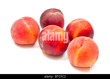 group of five peaches isolated on white Stock Photo - Alamy