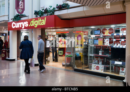 Currys electrical store Stock Photo - Alamy