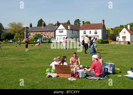 Chipperfield Village Green - Hertfordshire Stock Photo - Alamy