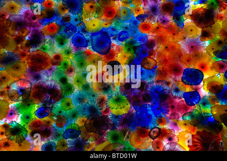 Chihuly glass flowers ceiling in lobby of Bellagio casino hotel in Las ...