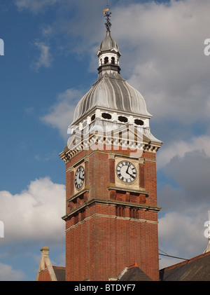 Clock Tower, Swindon Town Hall, Regents Circus, Swindon, Wiltshire ...