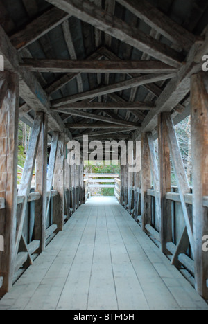 Sentinel Pine Covered Bridge in Franconia Notch State Park Stock Photo ...