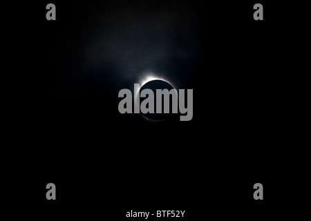 The 2010 total solar eclipse photographed at sea near Tahiti in the ...