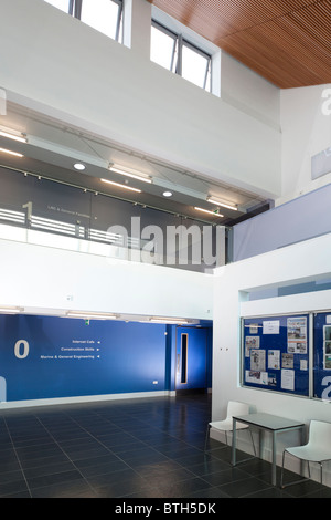 Skill Center, Hamble Community Sports College Stock Photo - Alamy