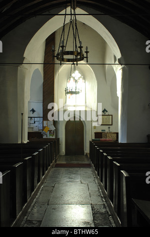 Interior nave of St Michael's Church, Church Square, Basingstoke ...