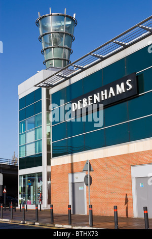 Lookout by Cate Watkinson (2004) Public art installation at Metrocentre ...