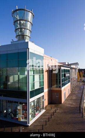 Lookout by Cate Watkinson (2004) Public art installation at Metrocentre ...